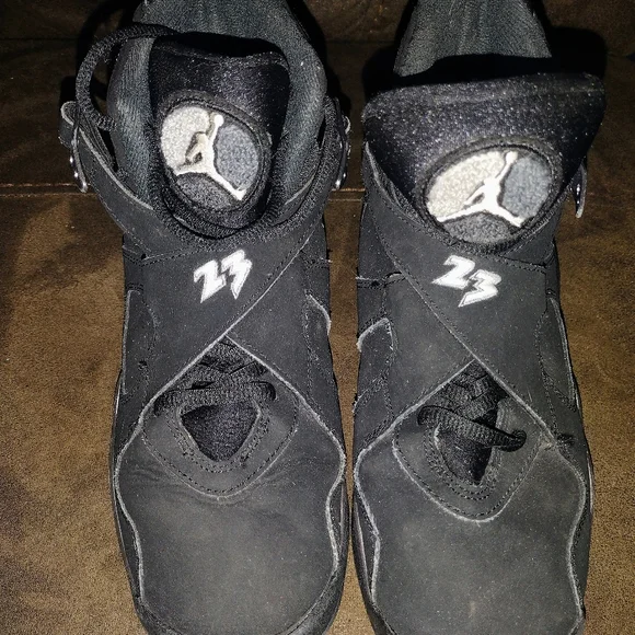 Authentic Jordan Retro 25